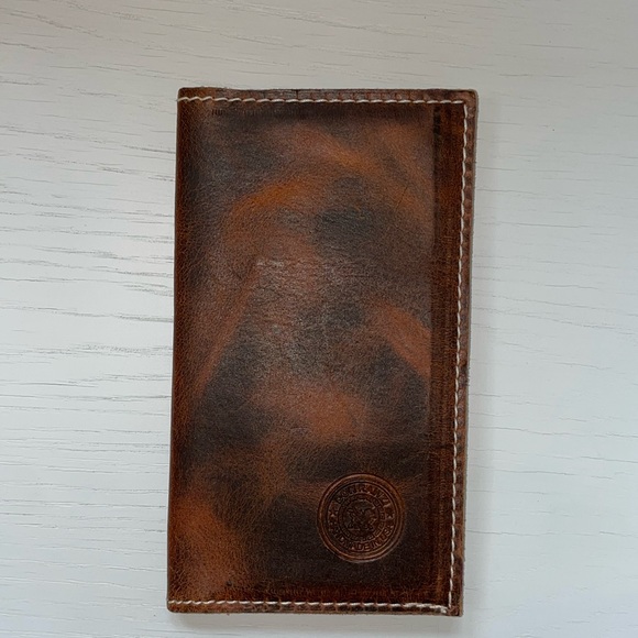 don rawzi | Bags | Don Rawzi Bifold Wallet | Poshmark